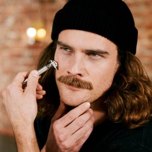 Oberlippenbart trimmen & in Form bringen – So geht's · Brooklyn Soap ...